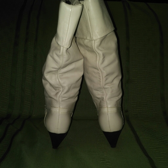 Joyce | Shoes | Joyce Wind Womens Boots White Size 75 W | Poshmark